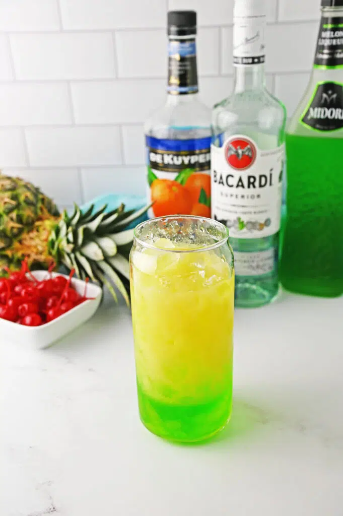 Tipsy Mermaid Cocktail - Planning Inspired