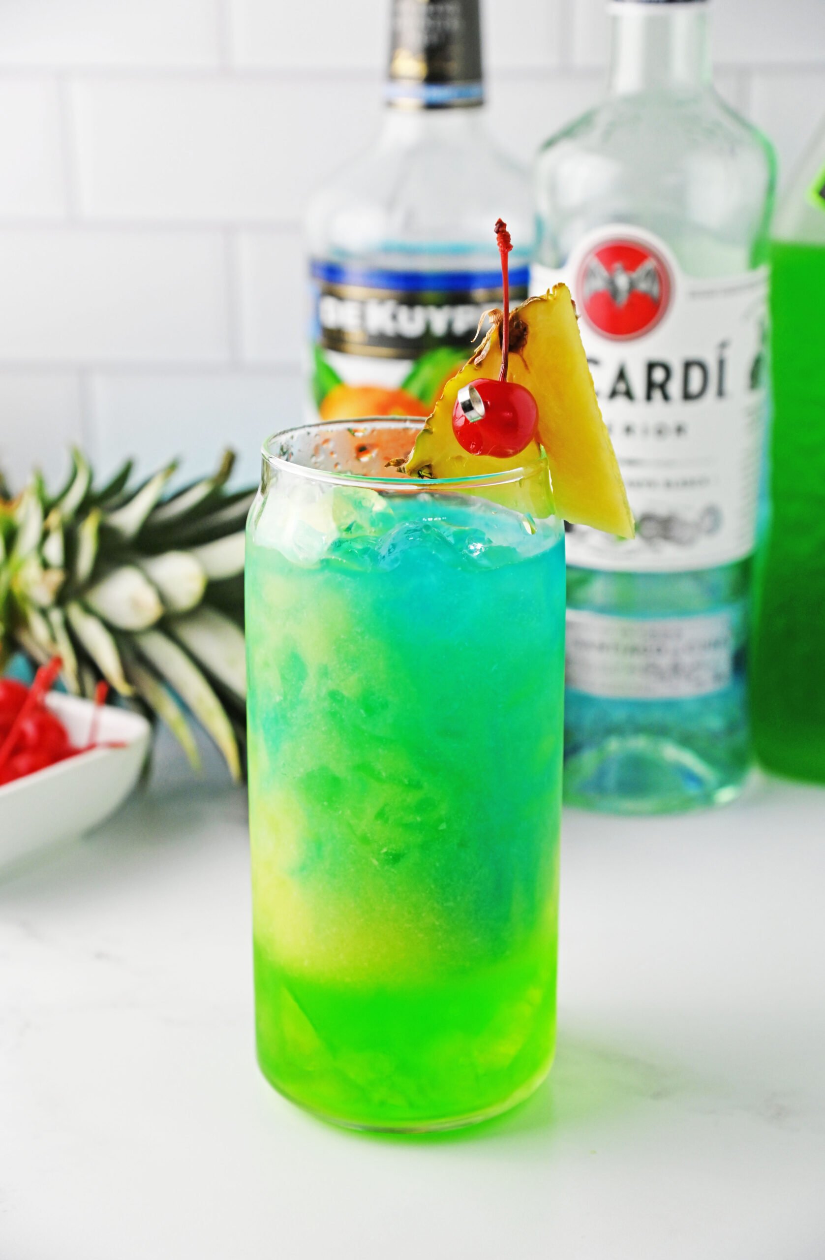Tipsy Mermaid Cocktail - Planning Inspired