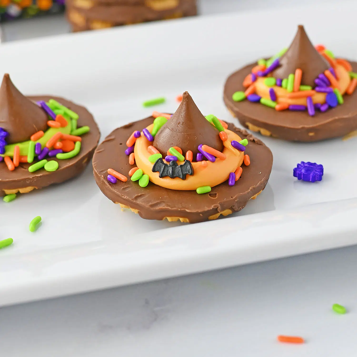 Hocus Pocus Jello Shots - Planning Inspired