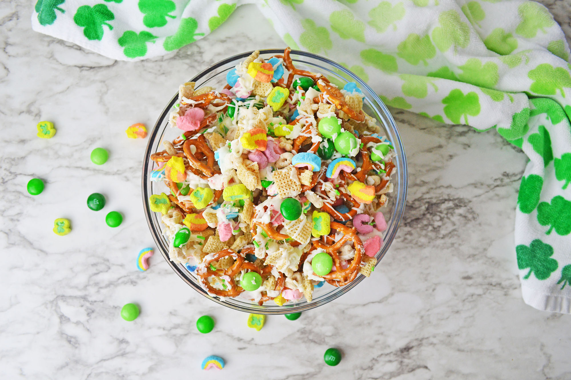 Lucky Charms Snack Mix - Planning Inspired