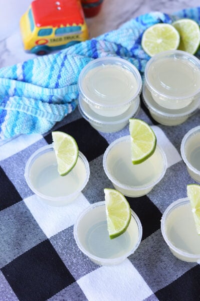 Champagne Jello Shots (with a Sparkly Twist!) - Planning Inspired