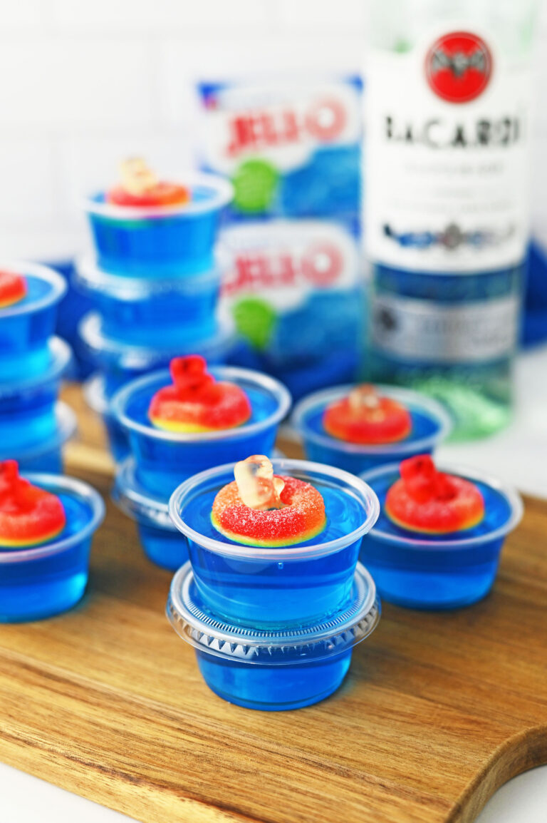 Pool Party Jello Shots - Planning Inspired